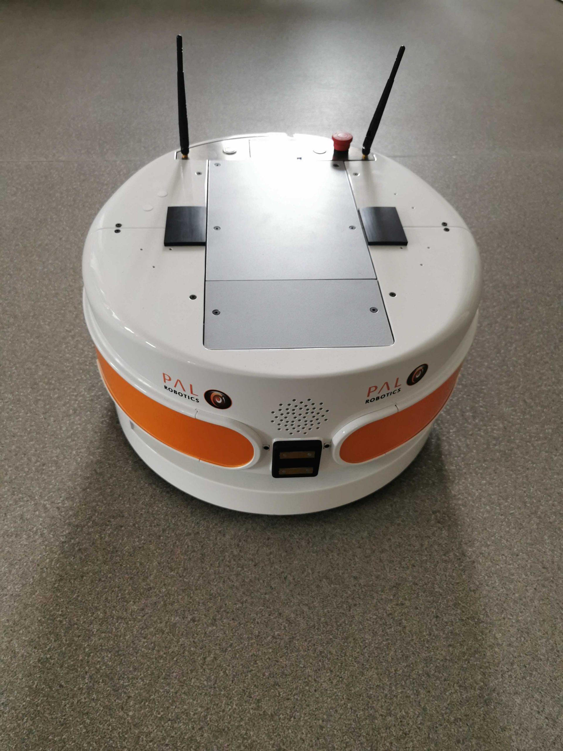 TIAGo Mobile robot – Elektronikas un datorzinātņu institūts